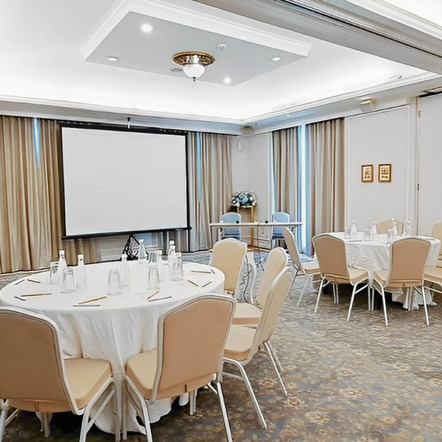 Home - Noor Hotel